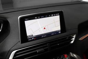 Zaļš Peugeot 5008 2019 Jelgava, ar dzinēja tilpumu 1.20 L un nobraukumu 125 tūkst. km par 12500 €, foto 15 vietnē AUTOMOTO.COM.LV