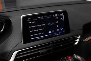 Zaļš Peugeot 5008 2019 Jelgava, ar dzinēja tilpumu 1.20 L un nobraukumu 125 tūkst. km par 12500 €, foto 16 vietnē AUTOMOTO.COM.LV
