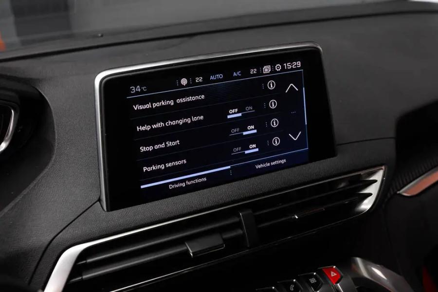 Zaļš Peugeot 5008 2019 Jelgava, ar dzinēja tilpumu 1.20 L un nobraukumu 125 tūkst. km par 12500 €, foto 17 vietnē AUTOMOTO.COM.LV