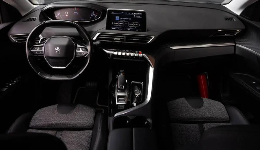 Zaļš Peugeot 5008 2019 Jelgava, ar dzinēja tilpumu 1.20 L un nobraukumu 125 tūkst. km par 12500 €, foto 24 vietnē AUTOMOTO.COM.LV