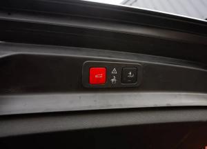 Zaļš Peugeot 5008 2019 Jelgava, ar dzinēja tilpumu 1.20 L un nobraukumu 125 tūkst. km par 12500 €, foto 27 vietnē AUTOMOTO.COM.LV