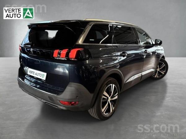 Green Peugeot 5008 2019 in Riga, with an engine capacity of 1.60 L and mileage of 187 thousand km for 14990 €, photo 5 on AUTOMOTO.COM.LV