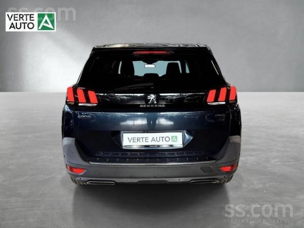 Green Peugeot 5008 2019 in Riga, with an engine capacity of 1.60 L and mileage of 187 thousand km for 14990 €, photo 6 on AUTOMOTO.COM.LV