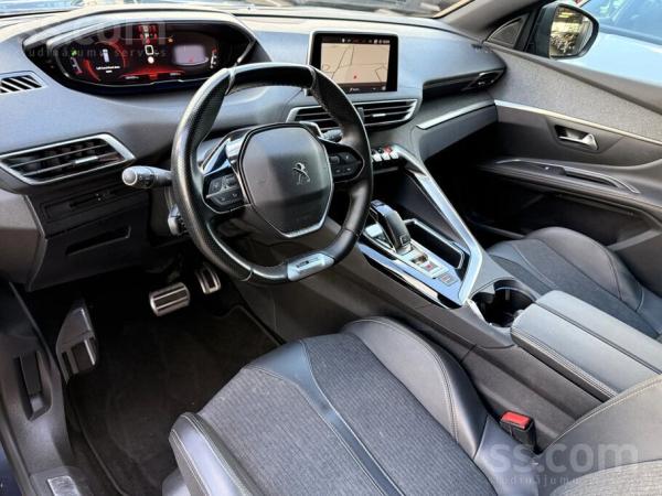 Green Peugeot 5008 2019 in Riga, with an engine capacity of 1.60 L and mileage of 187 thousand km for 14990 €, photo 8 on AUTOMOTO.COM.LV