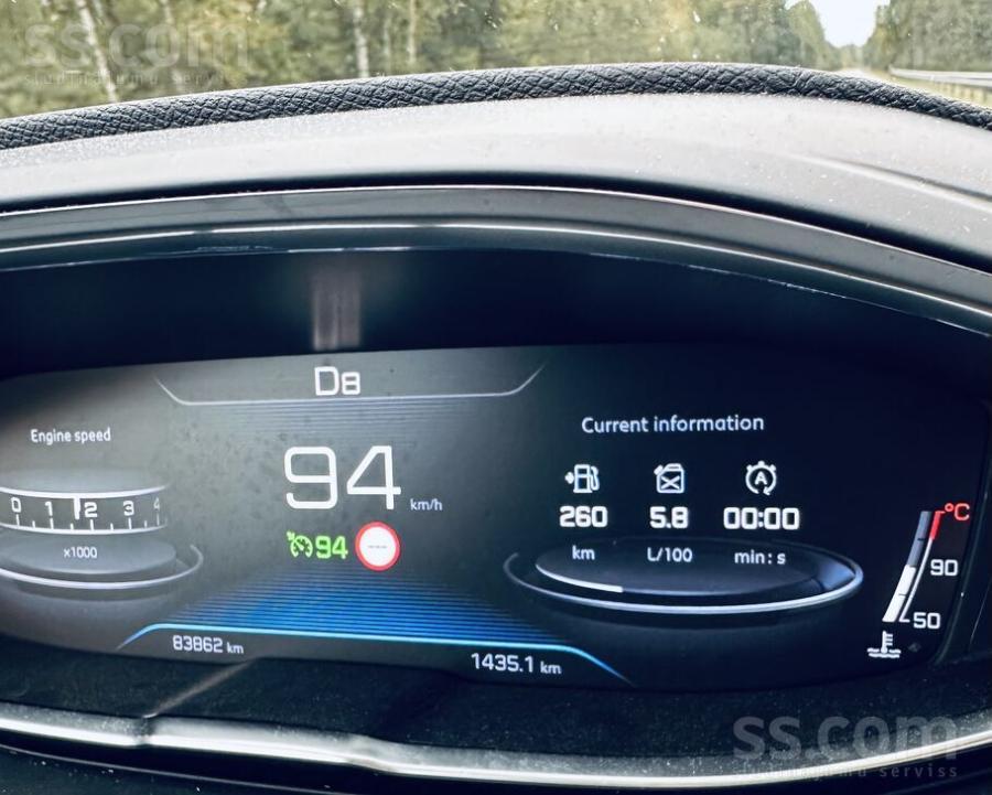Зеленый Пежо 5008 2019 в Мадона, объемом двигателя 1.20 л и пробегом 84 тыс. км за 11900 €, фото 6 на AUTOMOTO.COM.LV