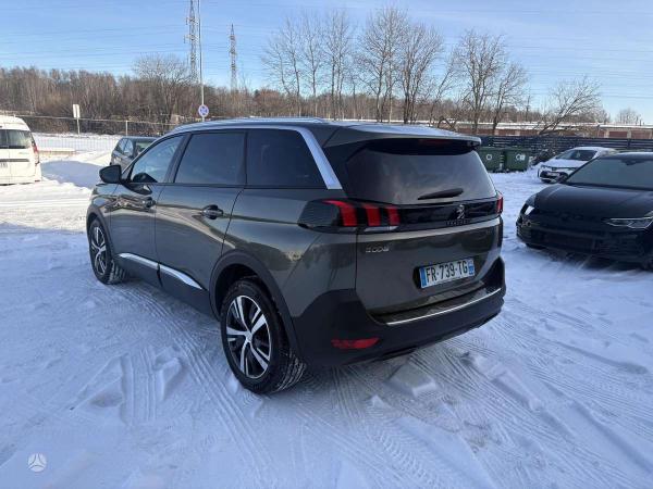 Zaļš Peugeot 5008 2020 Kauņa, ar dzinēja tilpumu 2.00 L un nobraukumu 189 tūkst. km par 14800 €, foto 5 vietnē AUTOMOTO.COM.LV