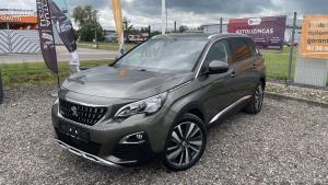 Green Peugeot 5008 2020 in Marijampole, with an engine capacity of 1.50 L and mileage of 211 thousand km for 12990 €, photo 8 on AUTOMOTO.COM.LV