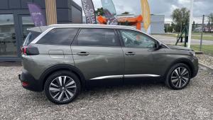 Green Peugeot 5008 2020 in Marijampole, with an engine capacity of 1.50 L and mileage of 211 thousand km for 12990 €, photo 9 on AUTOMOTO.COM.LV