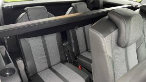 Green Peugeot 5008 2020 in Marijampole, with an engine capacity of 1.50 L and mileage of 211 thousand km for 12990 €, photo 19 on AUTOMOTO.COM.LV