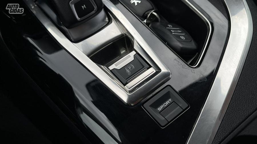 Green Peugeot 5008 2020 in Marijampole, with an engine capacity of 1.50 L and mileage of 211 thousand km for 12990 €, photo 30 on AUTOMOTO.COM.LV