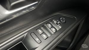Green Peugeot 5008 2020 in Marijampole, with an engine capacity of 1.50 L and mileage of 211 thousand km for 12990 €, photo 31 on AUTOMOTO.COM.LV