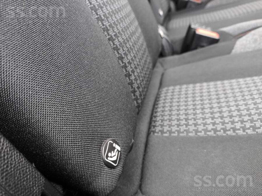 Zaļš Peugeot 5008 2020 Jelgava, ar dzinēja tilpumu 1.20 L un nobraukumu 88 tūkst. km par 13300 €, foto 8 vietnē AUTOMOTO.COM.LV