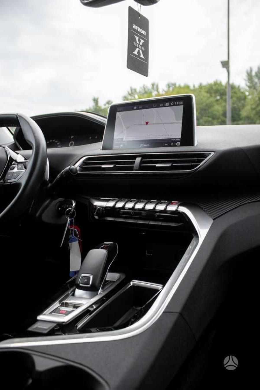 Zaļš Peugeot 5008 2020 Kauņa, ar dzinēja tilpumu 1.50 L un nobraukumu 118 tūkst. km par 14300 €, foto 14 vietnē AUTOMOTO.COM.LV