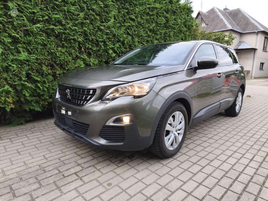 Green Peugeot 5008 2021 in Kalvarija, with an engine capacity of 1.20 L and mileage of 140 thousand km for 11798 €, photo 1 on AUTOMOTO.COM.LV