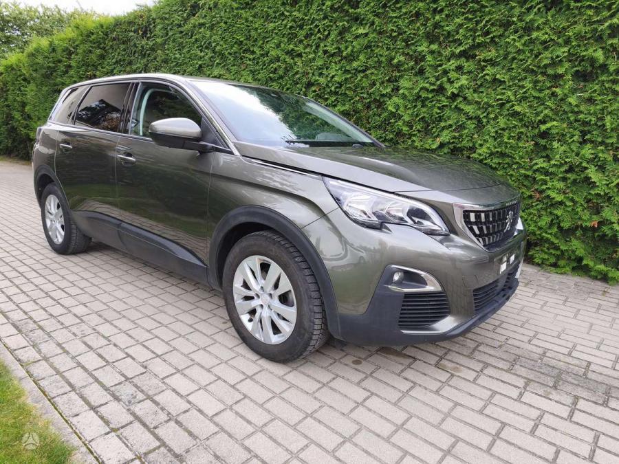 Green Peugeot 5008 2021 in Kalvarija, with an engine capacity of 1.20 L and mileage of 140 thousand km for 11798 €, photo 6 on AUTOMOTO.COM.LV