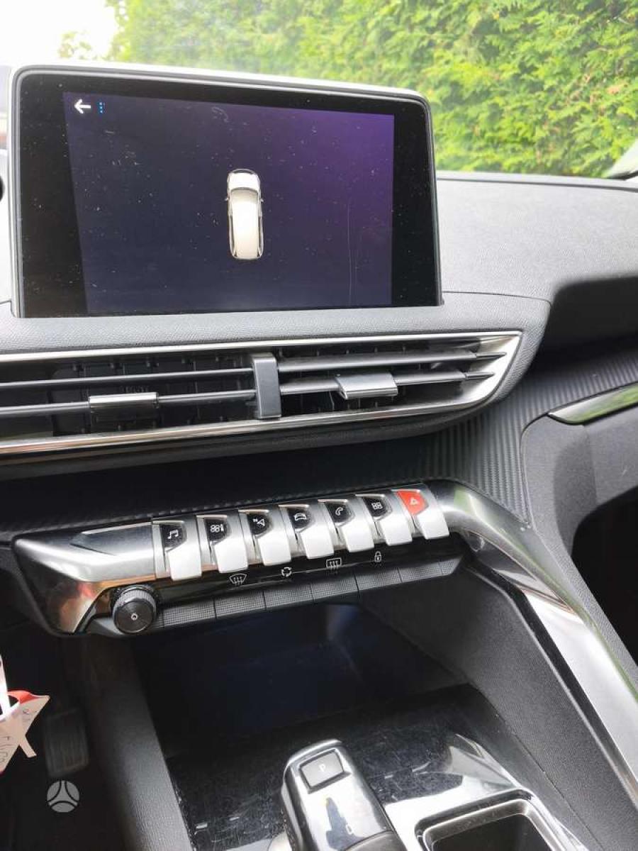 Green Peugeot 5008 2021 in Kalvarija, with an engine capacity of 1.20 L and mileage of 140 thousand km for 11798 €, photo 16 on AUTOMOTO.COM.LV