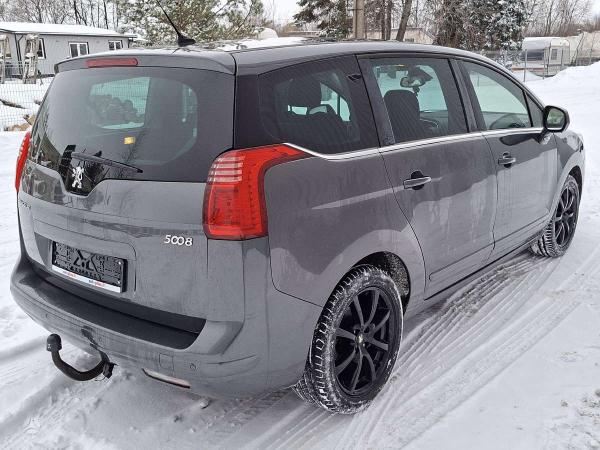 Zaļš Peugeot 5008 2011 Ukmergė, ar dzinēja tilpumu 1.60 L un nobraukumu 153 tūkst. km par 2750 €, foto 3 vietnē AUTOMOTO.COM.LV