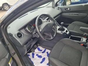Green Peugeot 5008 2012 in Taurage, with an engine capacity of 1.60 L and mileage of 203 thousand km for 3350 €, photo 6 on AUTOMOTO.COM.LV