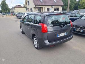 Green Peugeot 5008 2012 in Taurage, with an engine capacity of 1.60 L and mileage of 203 thousand km for 3350 €, photo 11 on AUTOMOTO.COM.LV