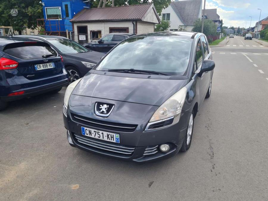 Green Peugeot 5008 2012 in Taurage, with an engine capacity of 1.60 L and mileage of 203 thousand km for 3350 €, photo 13 on AUTOMOTO.COM.LV