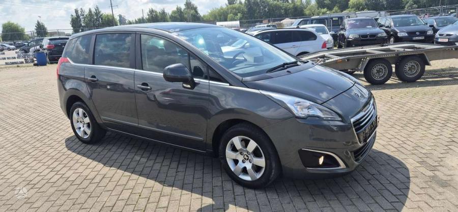 Zaļš Peugeot 5008 2015 Marijampole, ar dzinēja tilpumu 1.56 L un nobraukumu 177 tūkst. km par 5300 €, foto 5 vietnē AUTOMOTO.COM.LV