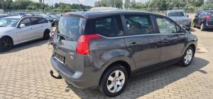 Zaļš Peugeot 5008 2015 Marijampole, ar dzinēja tilpumu 1.56 L un nobraukumu 177 tūkst. km par 5300 €, foto 7 vietnē AUTOMOTO.COM.LV
