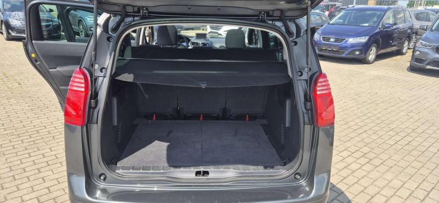 Zaļš Peugeot 5008 2015 Marijampole, ar dzinēja tilpumu 1.56 L un nobraukumu 177 tūkst. km par 5300 €, foto 16 vietnē AUTOMOTO.COM.LV