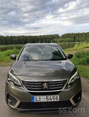 Зеленый Пежо 5008 2018 в Рига, объемом двигателя 1.50 л и пробегом 220 тыс. км за 14000 €, фото 9 на AUTOMOTO.COM.LV