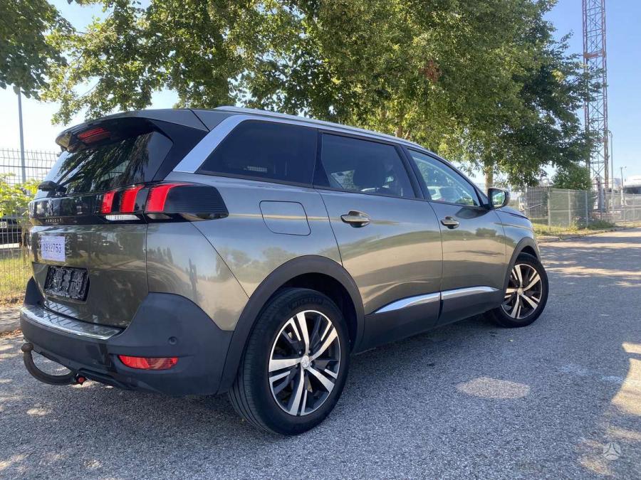 Zaļš Peugeot 5008 2018 Marijampole, ar dzinēja tilpumu 1.56 L un nobraukumu 274 tūkst. km par 9800 €, foto 7 vietnē AUTOMOTO.COM.LV