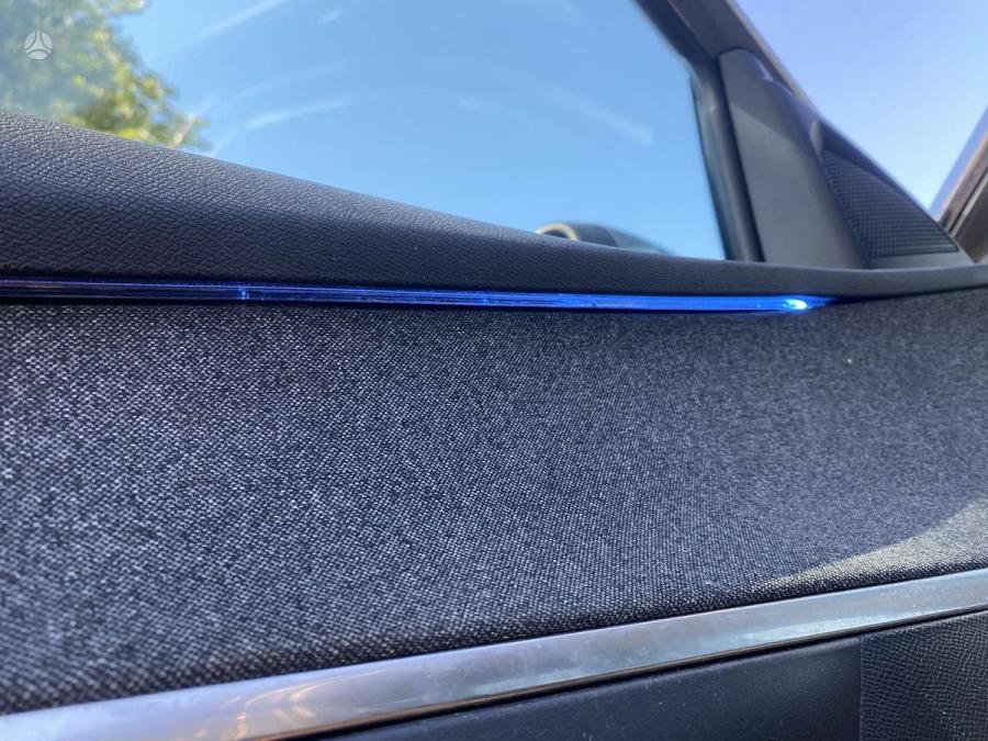 Zaļš Peugeot 5008 2018 Marijampole, ar dzinēja tilpumu 1.56 L un nobraukumu 274 tūkst. km par 9800 €, foto 19 vietnē AUTOMOTO.COM.LV