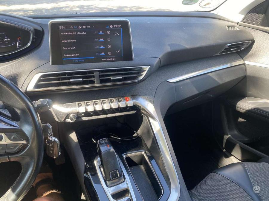 Zaļš Peugeot 5008 2018 Marijampole, ar dzinēja tilpumu 1.56 L un nobraukumu 274 tūkst. km par 9800 €, foto 20 vietnē AUTOMOTO.COM.LV