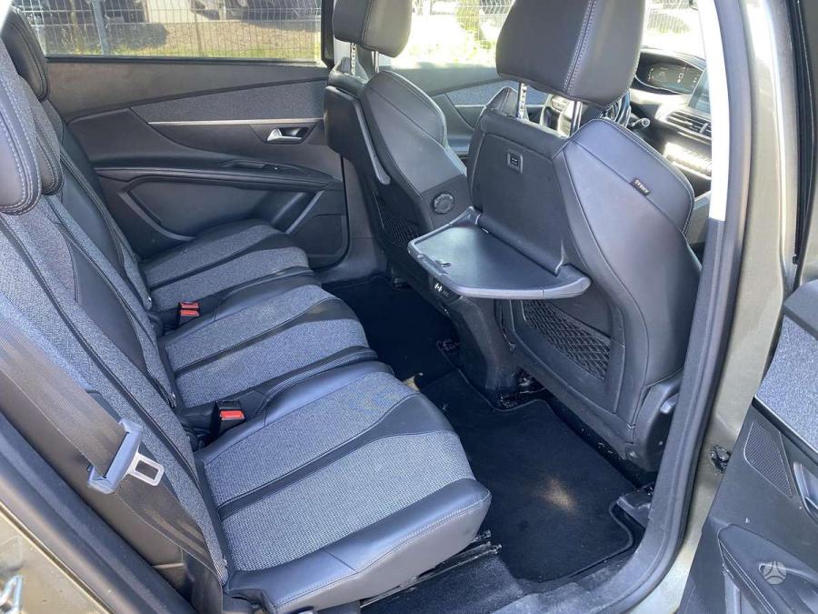 Zaļš Peugeot 5008 2018 Marijampole, ar dzinēja tilpumu 1.56 L un nobraukumu 274 tūkst. km par 9800 €, foto 22 vietnē AUTOMOTO.COM.LV