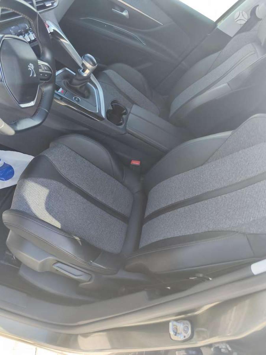 Zaļš Peugeot 5008 2018 Tauragė, ar dzinēja tilpumu 1.50 L un nobraukumu 65 tūkst. km par 11600 €, foto 7 vietnē AUTOMOTO.COM.LV