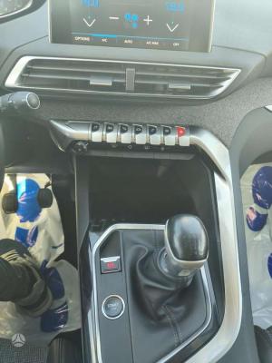 Zaļš Peugeot 5008 2018 Tauragė, ar dzinēja tilpumu 1.50 L un nobraukumu 65 tūkst. km par 11600 €, foto 12 vietnē AUTOMOTO.COM.LV