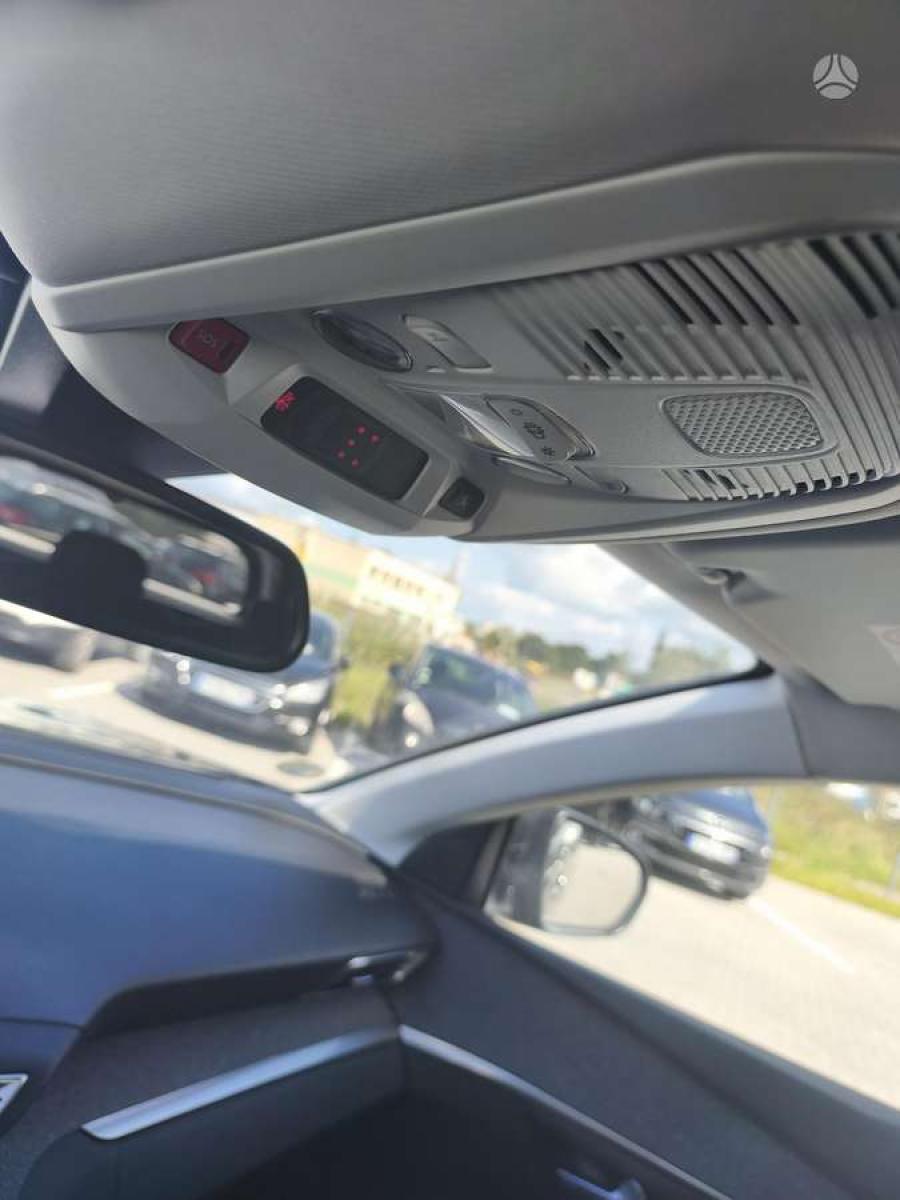 Zaļš Peugeot 5008 2018 Tauragė, ar dzinēja tilpumu 1.50 L un nobraukumu 65 tūkst. km par 11600 €, foto 13 vietnē AUTOMOTO.COM.LV