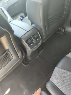 Zaļš Peugeot 5008 2018 Tauragė, ar dzinēja tilpumu 1.50 L un nobraukumu 65 tūkst. km par 11600 €, foto 17 vietnē AUTOMOTO.COM.LV