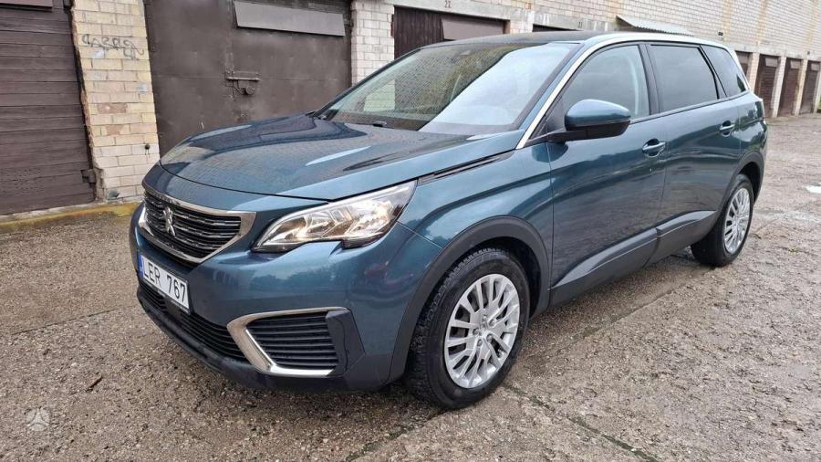 Zaļš Peugeot 5008 2019 Viļņa, ar dzinēja tilpumu 1.20 L un nobraukumu 130 tūkst. km par 7900 €, foto 3 vietnē AUTOMOTO.COM.LV