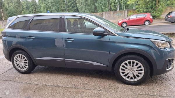 Zaļš Peugeot 5008 2019 Viļņa, ar dzinēja tilpumu 1.20 L un nobraukumu 130 tūkst. km par 7900 €, foto 4 vietnē AUTOMOTO.COM.LV