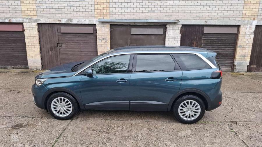 Zaļš Peugeot 5008 2019 Viļņa, ar dzinēja tilpumu 1.20 L un nobraukumu 130 tūkst. km par 7900 €, foto 9 vietnē AUTOMOTO.COM.LV