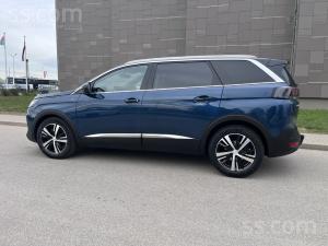 Zaļš Peugeot 5008 2021 Rīga, ar dzinēja tilpumu 1.50 L un nobraukumu 125 tūkst. km par 18500 €, foto 6 vietnē AUTOMOTO.COM.LV