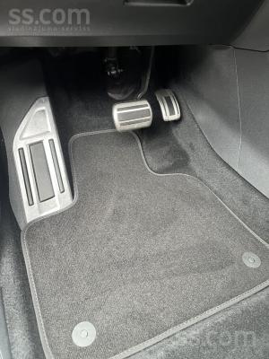Zaļš Peugeot 5008 2021 Rīga, ar dzinēja tilpumu 1.50 L un nobraukumu 125 tūkst. km par 18500 €, foto 13 vietnē AUTOMOTO.COM.LV