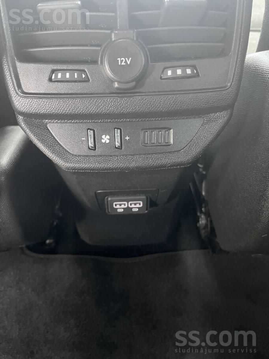 Zaļš Peugeot 5008 2021 Rīga, ar dzinēja tilpumu 1.50 L un nobraukumu 125 tūkst. km par 18500 €, foto 21 vietnē AUTOMOTO.COM.LV