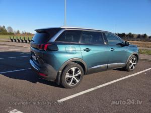 Zaļš Peugeot 5008 2019 Tallina, ar dzinēja tilpumu 1.50 L un nobraukumu 107 tūkst. km par 16990 €, foto 3 vietnē AUTOMOTO.COM.LV