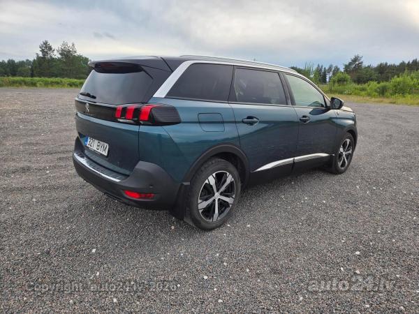 Zaļš Peugeot 5008 2019 Tallina, ar dzinēja tilpumu 1.50 L un nobraukumu 110 tūkst. km par 15200 €, foto 6 vietnē AUTOMOTO.COM.LV