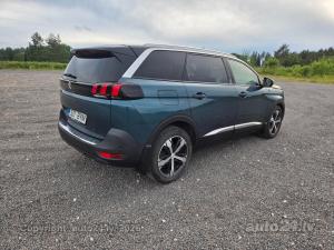Zaļš Peugeot 5008 2019 Tallina, ar dzinēja tilpumu 1.50 L un nobraukumu 110 tūkst. km par 15200 €, foto 7 vietnē AUTOMOTO.COM.LV