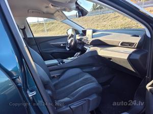 Zaļš Peugeot 5008 2019 Tallina, ar dzinēja tilpumu 1.50 L un nobraukumu 110 tūkst. km par 15200 €, foto 15 vietnē AUTOMOTO.COM.LV