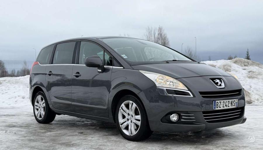 Pelēks Peugeot 5008 2011 Tauragė, ar dzinēja tilpumu 2.00 L un nobraukumu 265 tūkst. km par 3400 €, foto 2 vietnē AUTOMOTO.COM.LV