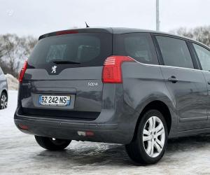 Pelēks Peugeot 5008 2011 Tauragė, ar dzinēja tilpumu 2.00 L un nobraukumu 265 tūkst. km par 3400 €, foto 19 vietnē AUTOMOTO.COM.LV