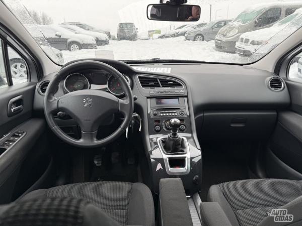Grey Peugeot 5008 2012 in Utena, with an engine capacity of 1.60 L and mileage of 273 thousand km for 3700 €, photo 10 on AUTOMOTO.COM.LV