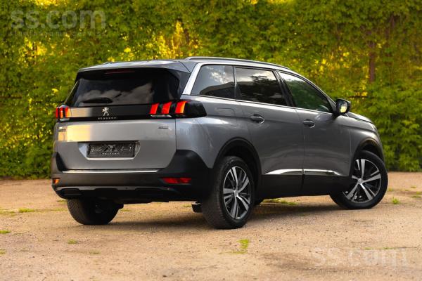 Pelēks Peugeot 5008 2017 Jelgava, ar dzinēja tilpumu 1.20 L un nobraukumu 0 tūkst. km par 12500 €, foto 4 vietnē AUTOMOTO.COM.LV